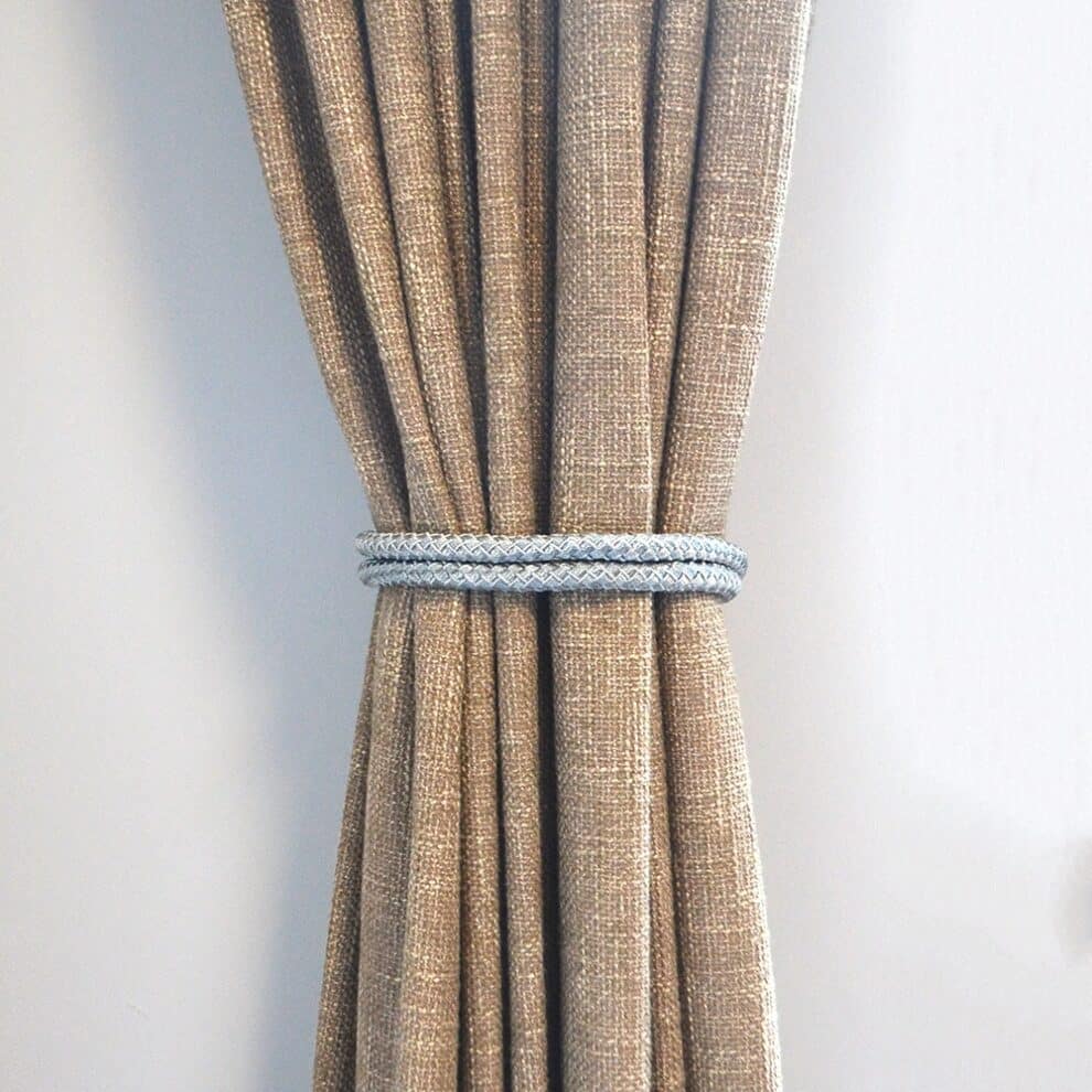 Embrasse A Rideau Aimanté • Le roi du Rideau